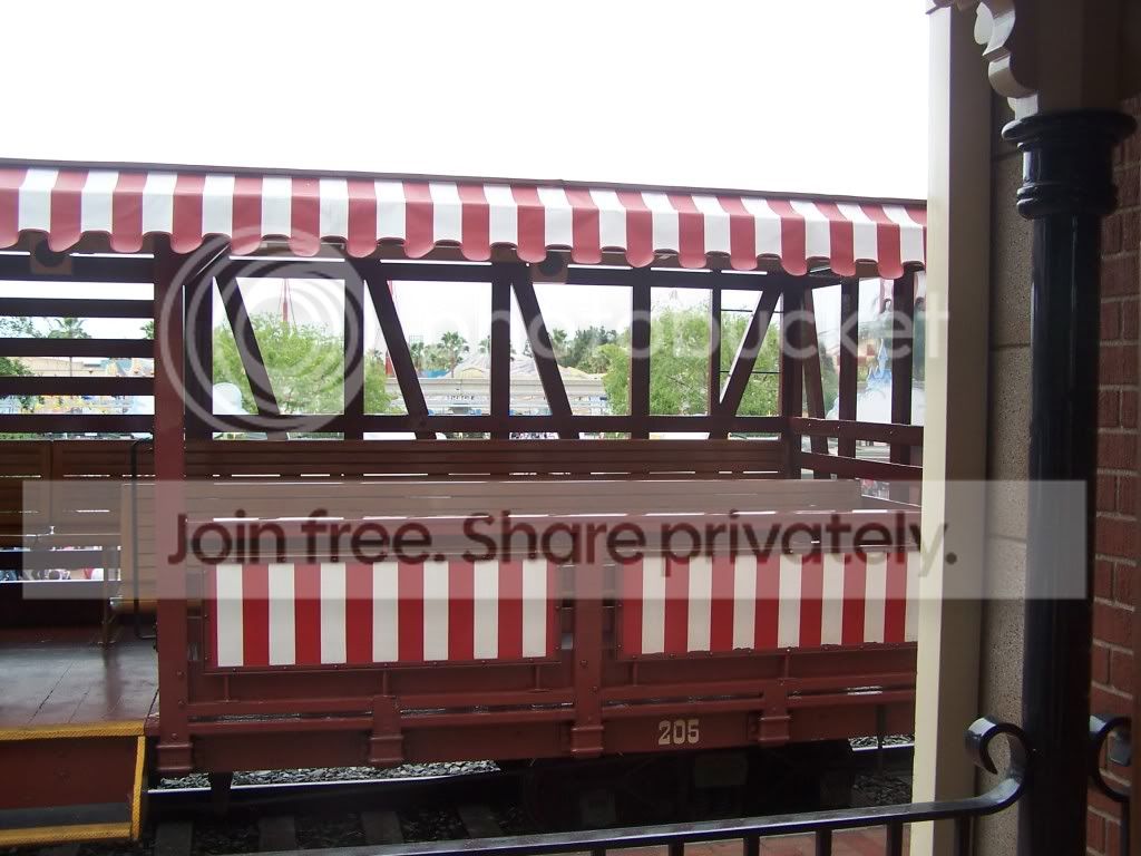Retlaw 2 in G - Page 2 - Disney Railroads Discussion Board
